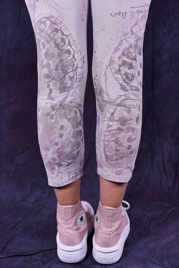3167 Crop Legging Rice Paper-P - Blue Fish Clothing