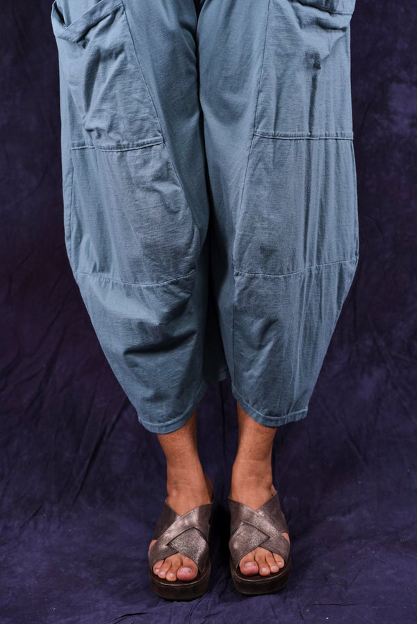 3298 Crop 4 Square Pant Delaware - Blue Fish Clothing