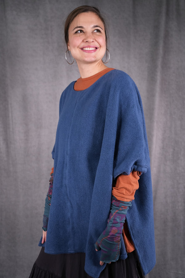 5304 Sherpa Poncho Vintage Indigo - Blue Fish Clothing