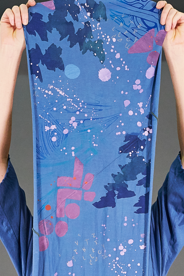 8143 Scarf Delft-Calming Waters - Blue Fish Clothing